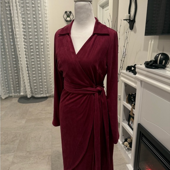 Ashro | Dresses | Ashro Burgundy Midi Dress | Poshmark